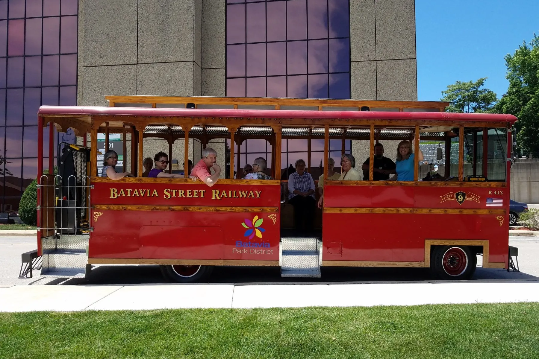 Batavia History Trolley Tour - Batavia Park District